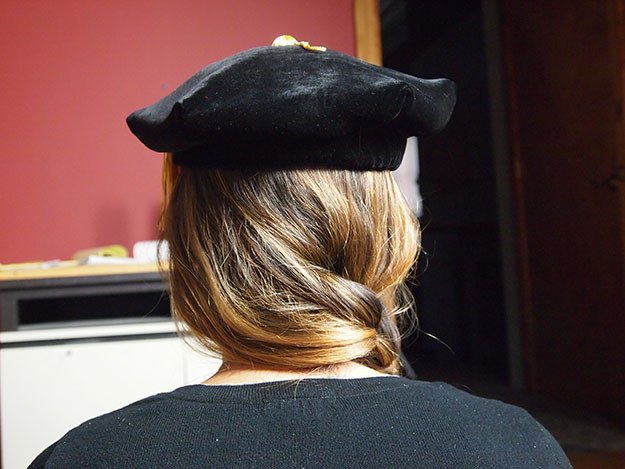 Graduation Tam Selection & Instructions | GraduationSource