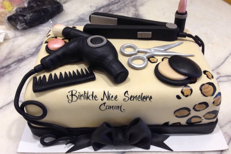 Sports Themed Graduation Cakes