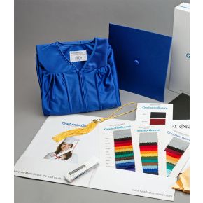 Graduation Free Planning Kit & Free Cap & Gown Sample - Educator Resources