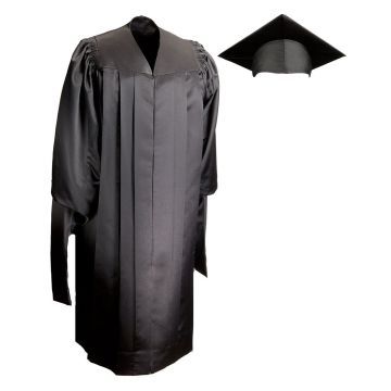 University & College Regalia | The Best Graduation Attire