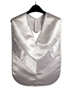 How to Wear a Graduation Cap & Apply the Tassel